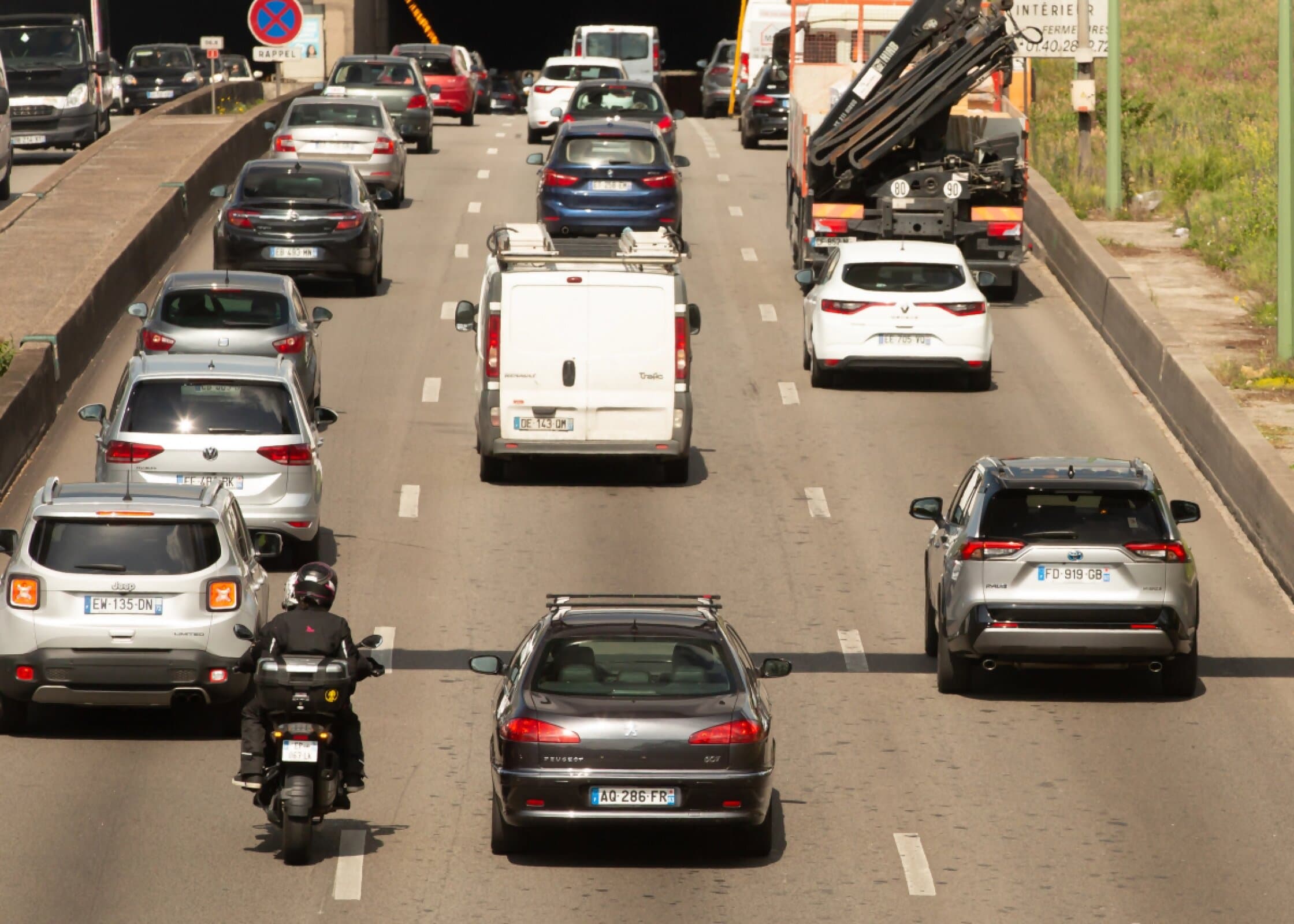 BlurIt | Blurring solution for faces and license plates